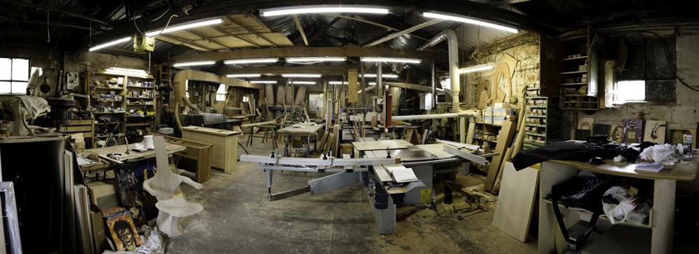 Learn more about contemporary artist Rob Bishop
